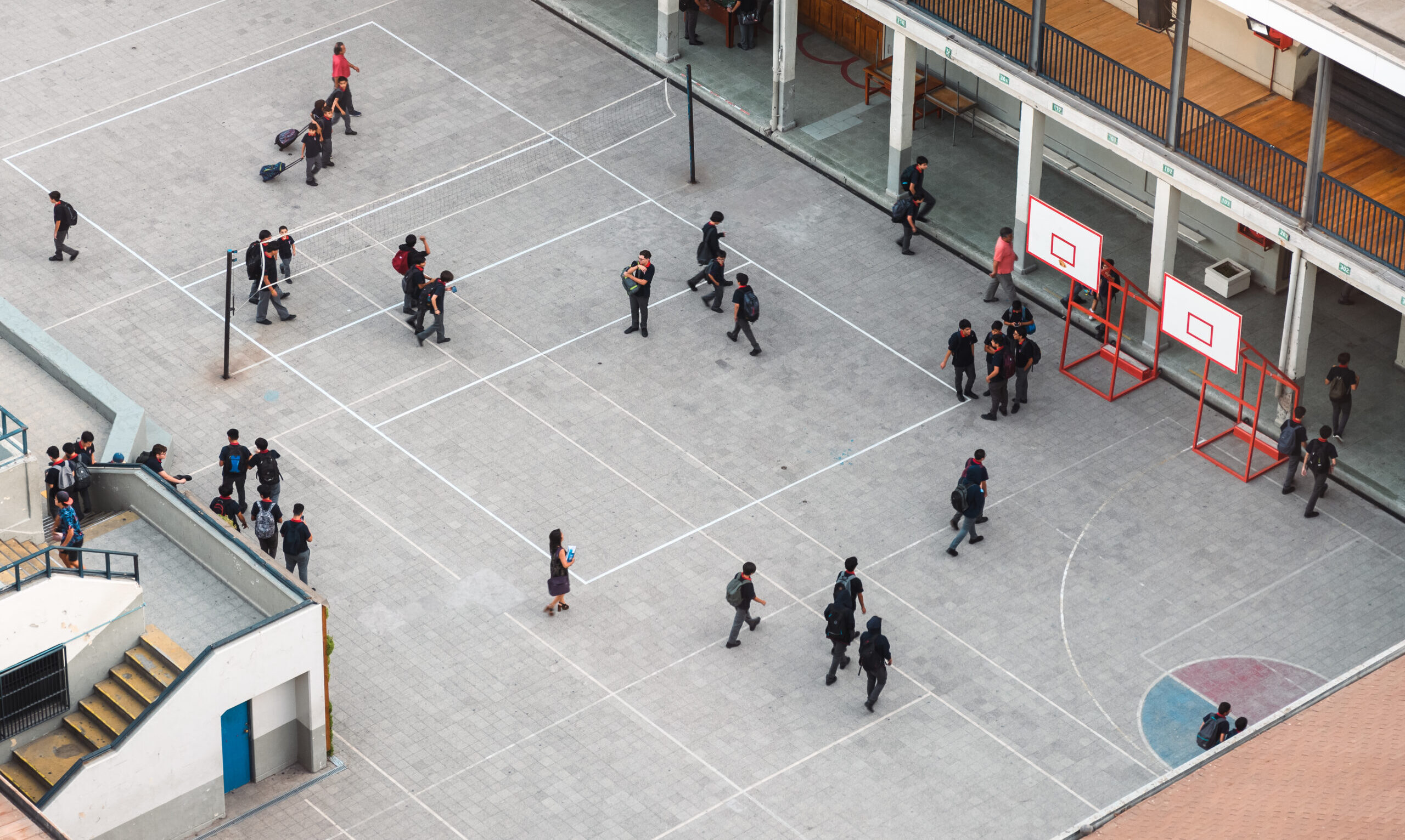 How to stop school playground bullying – Education Review